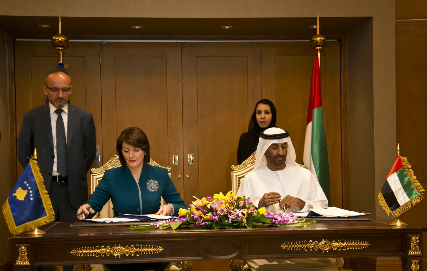 Emiratet, 22 milionë € për spital të fëmijëve në Kosovë - Albinfo