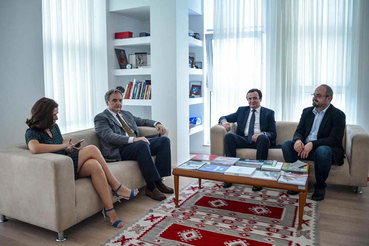 Kurti-Sardit: Zgjedhjet janë mundësi për tejkalimin e krizës - Albinfo Kurti-Sardit: Zgjedhjet janë mundësi për tejkalimin e krizës - Albinfo