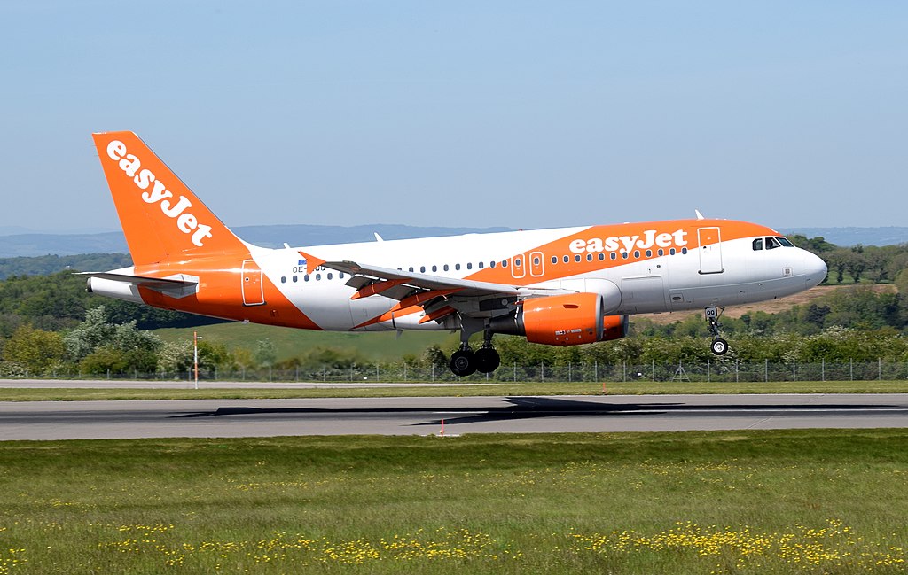 'EasyJet' pranon se i janë hakuar nëntë milionë konsumatorë - Albinfo
