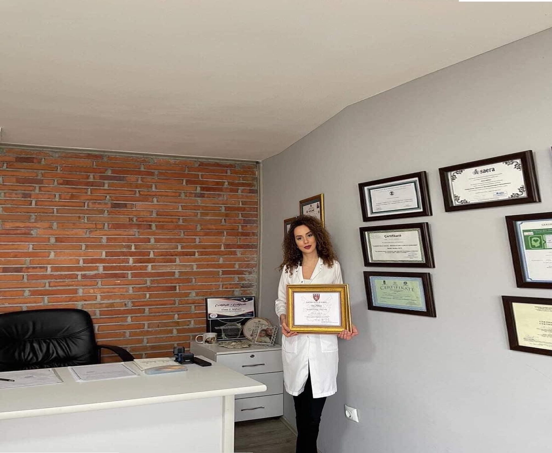 Elma Miftari specializohet në Universitetin e Harvardit - Albinfo