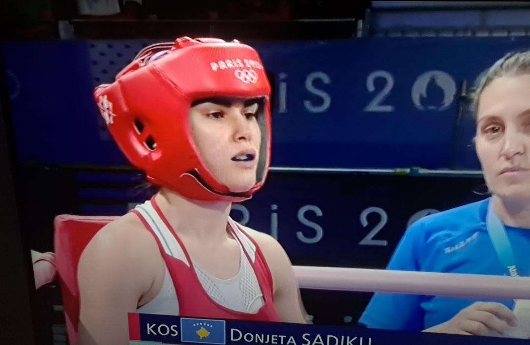 Donjeta Sadiku humb nga kolumbianja Valdes Pana - Albinfo