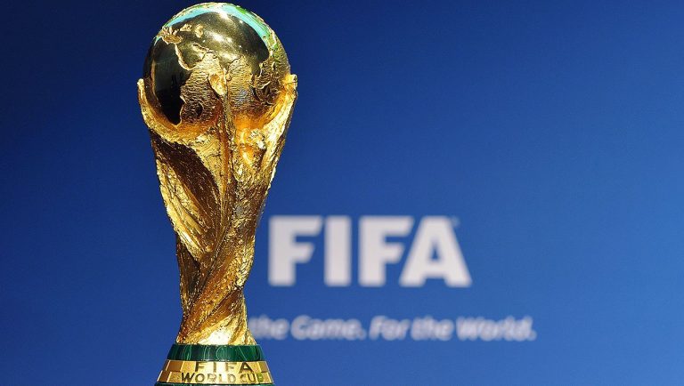 Futbolli në skenën më të madhe ndonjëherë: Çfarë duhet të dini për ...