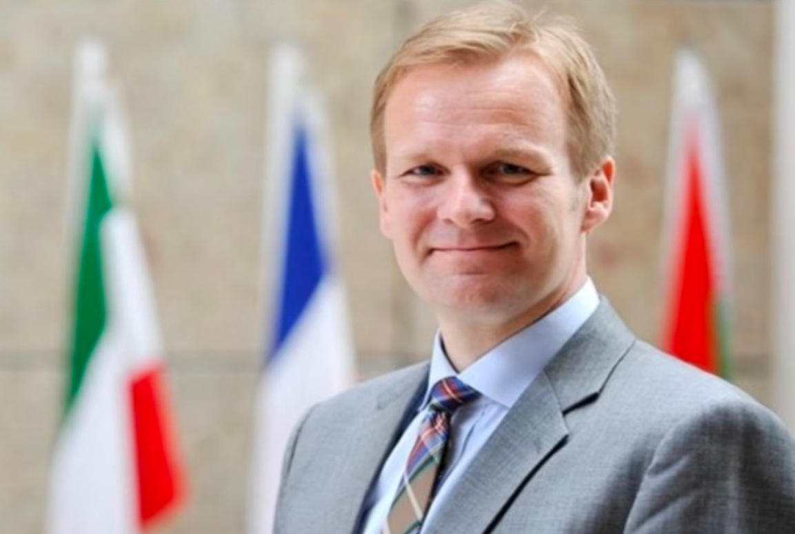 Peter Sorensen nis sot mandatin si emisar i dialogut Kosovë-Serbi - Albinfo
