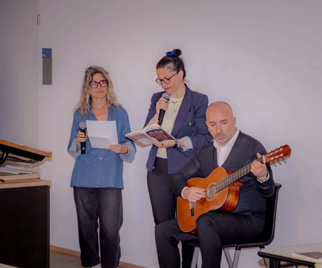 Lozanë: Lot, emocione dhe kujtesë në promovimin e librit “Për ata që ...